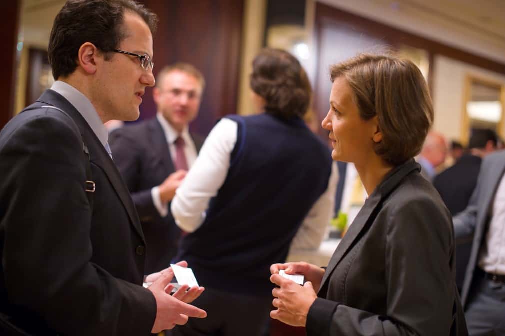 Do Looks and Appearances Matter in Sales?